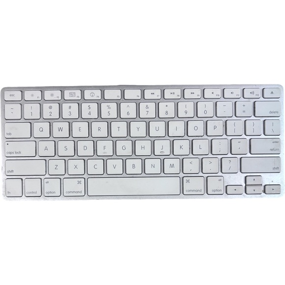 Apple | Accessories | Apple A242 Aluminum Wired Keyboard Mini Usb ...